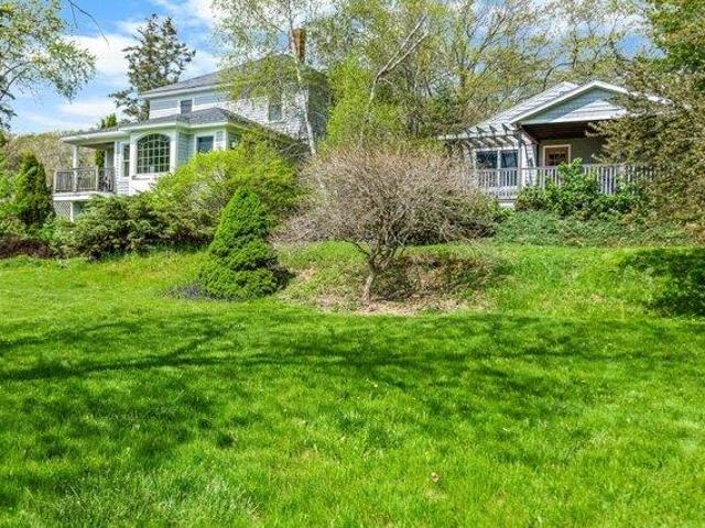 3 bedroom, Bar Harbor ME 04609 105108418