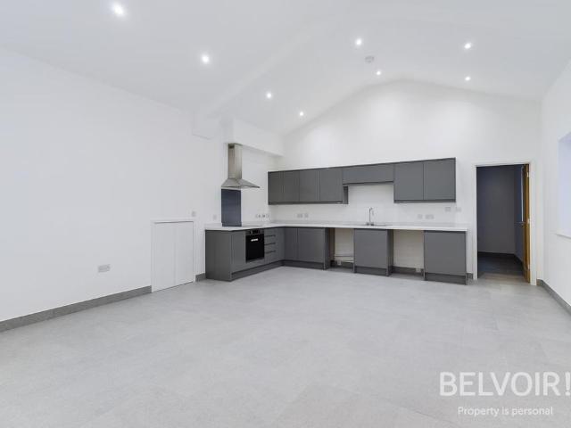 3 bedroom barn to rent