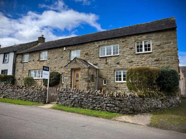 3 Bedroom Barn Conversion Character Property