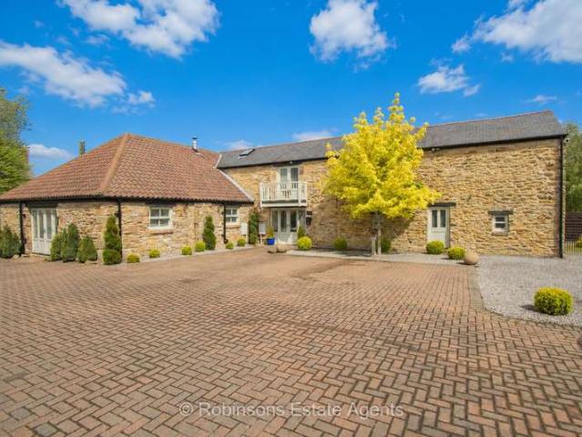 3 Bedroom Barn Conversion Character Property