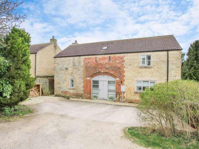 3 Bedroom Barn Conversion Character Property
