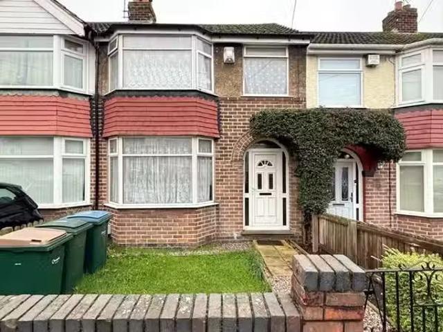 3 bedroom barn conversion for rent in Thomas Landsdail Street.