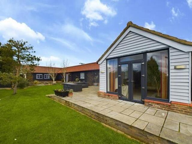 3 Bedroom Barn Conversion For Sale In Outwell