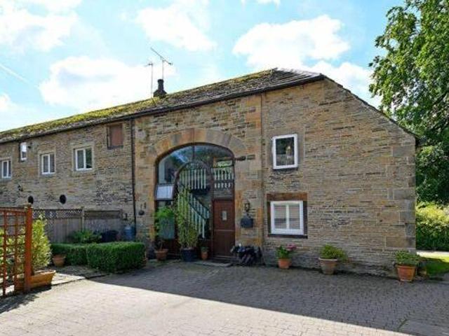 3 Bedroom Barn Conversion For Sale In Oakes Park