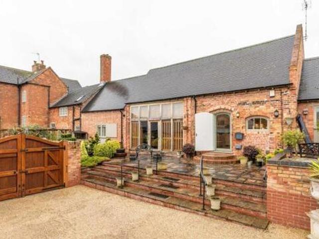 3 Bedroom Barn Conversion For Sale In Diseworth