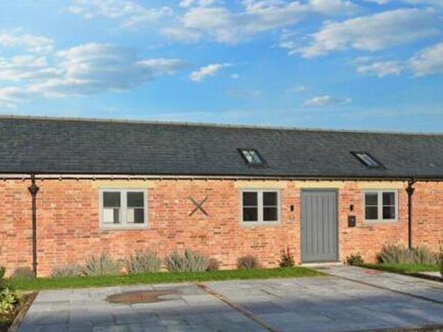 3 Bedroom Barn Conversion For Sale In Plumber