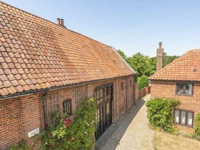 3 bedroom barn conversion for sale in Rectory Lane Mulbarton Norwich NR14