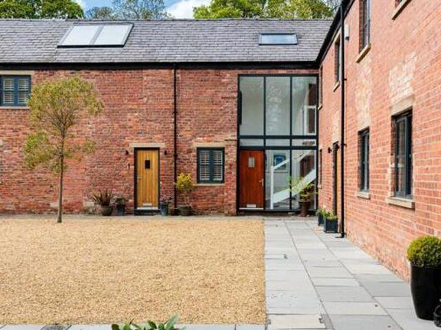 3 Bedroom Barn Conversion For Sale In School Lane