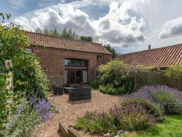 3 Bedroom Barn Conversion For Sale In Thursford