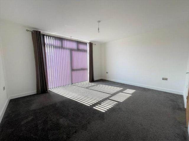 3 bedroom barn conversion to rent