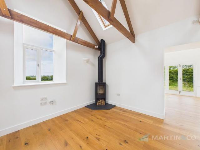 3 bedroom barn conversion to rent