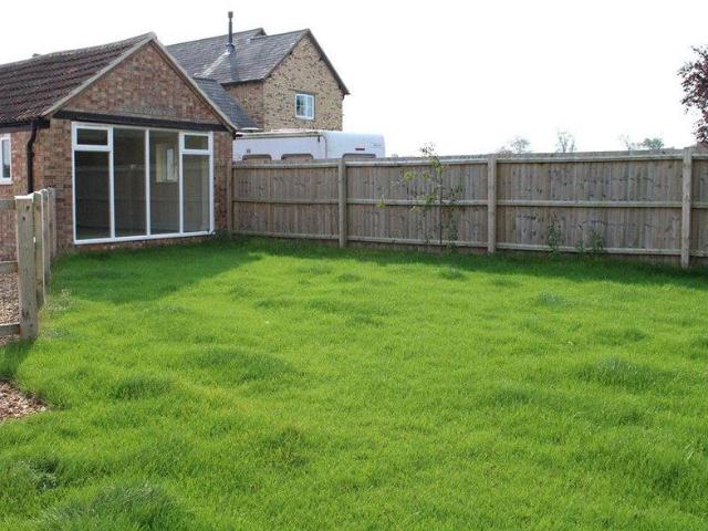3 bedroom barn conversion to rent