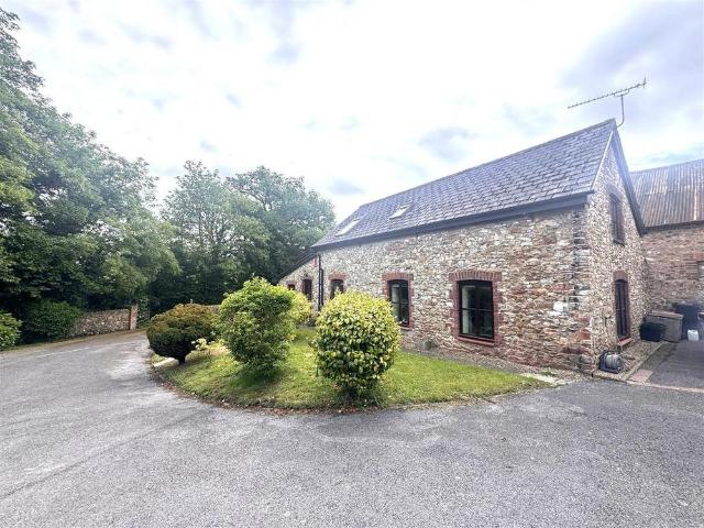 3 bedroom barn conversion to rent