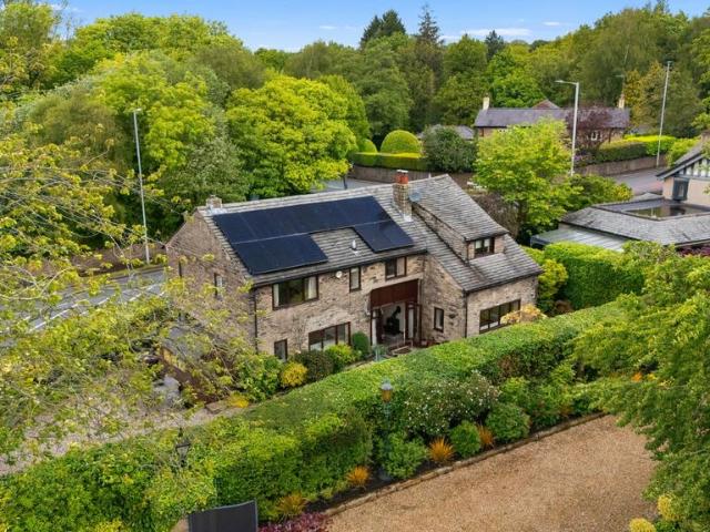 3 bedroom barn for sale