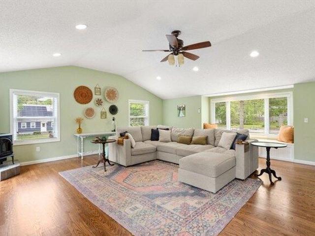 3 bedroom, Barnstable MA 02648 104440344