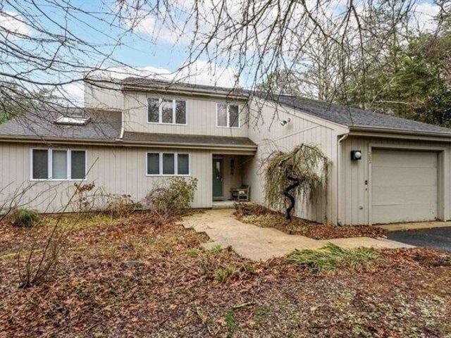 3 bedroom, Barnstable MA 02648 LS102313564