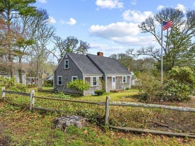 3 bedroom, Barnstable MA 02655 LS102448117