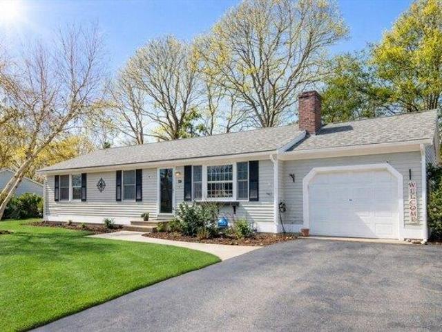 3 bedroom, Barnstable MA 02601 102529975