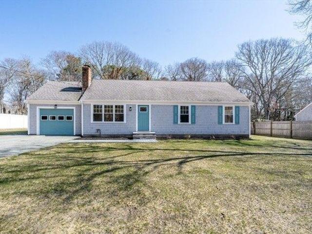 3 bedroom, Barnstable MA 02601 LS102777751