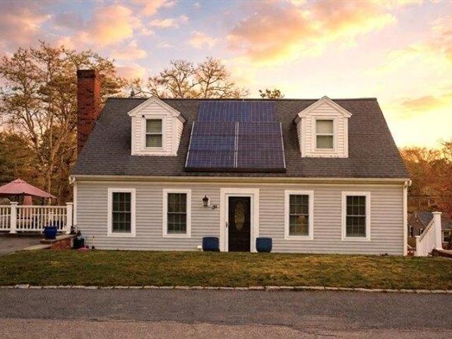 3 bedroom, Barnstable MA 02601 LS103098440