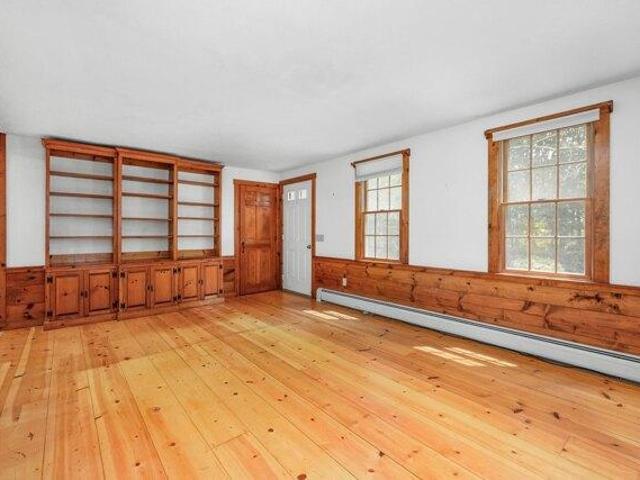 3 bedroom, Barnstable MA 02630 105116551