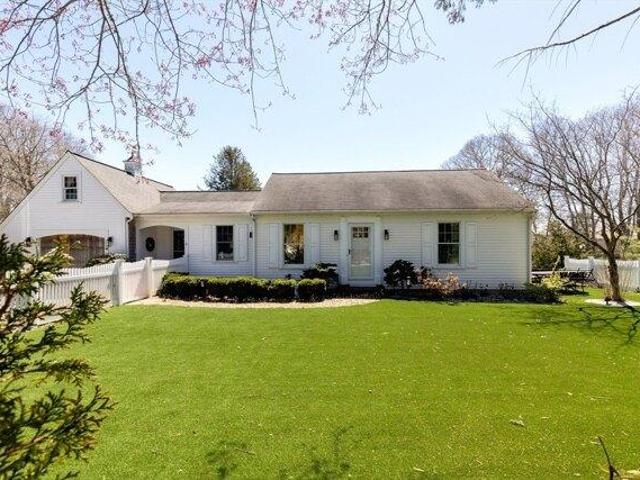 3 bedroom, Barnstable MA 02632 104479723
