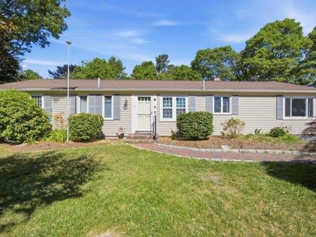 3 bedroom, Barnstable MA 02632 104688341