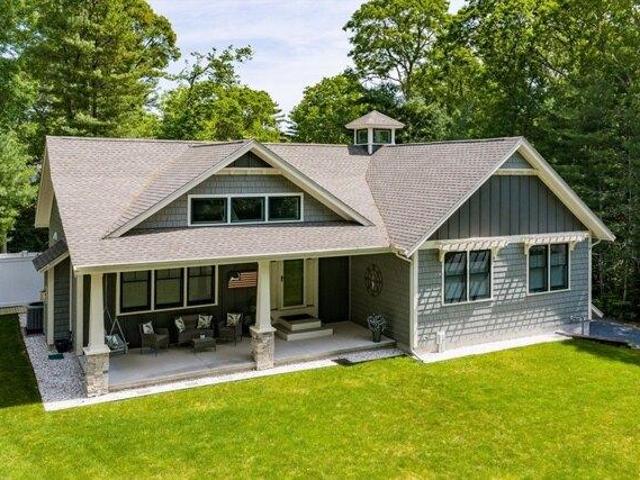 3 bedroom, Barnstable MA 02632 104078301
