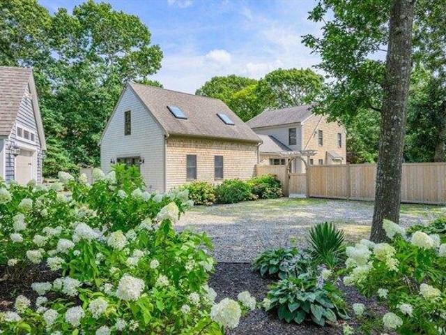 3 bedroom, Barnstable MA 02635 105093322