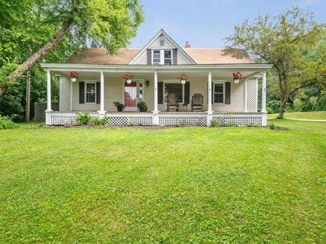 3 bedroom, Barre VT 05641 104606532