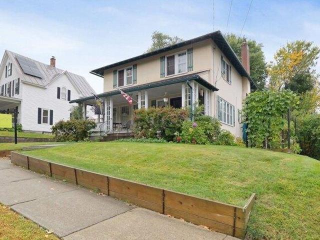 3 bedroom, Barre VT 05641 102154321