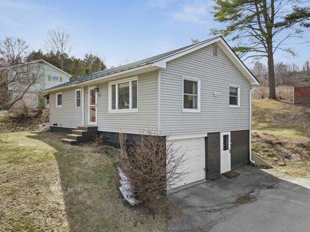 3 bedroom, Barre VT 05641 LS101783091