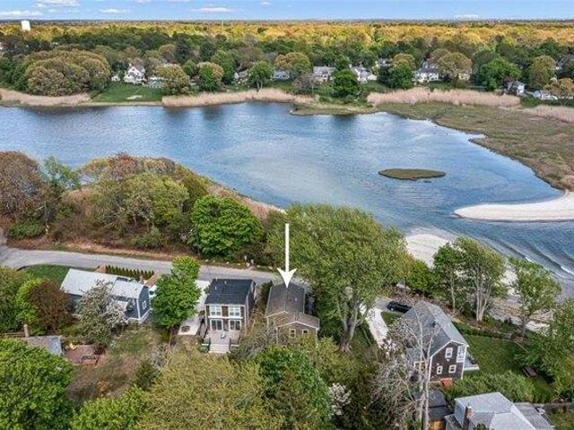 3 bedroom, Barrington RI 02806 102585382