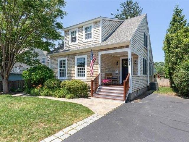 3 bedroom, Barrington RI 02806 104443256