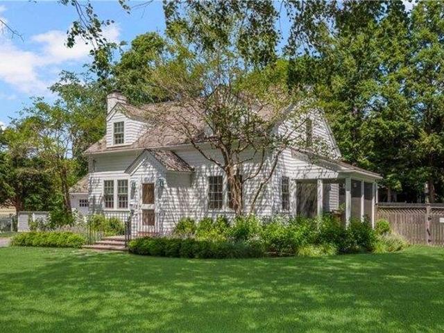 3 bedroom, Barrington RI 02806 104482333