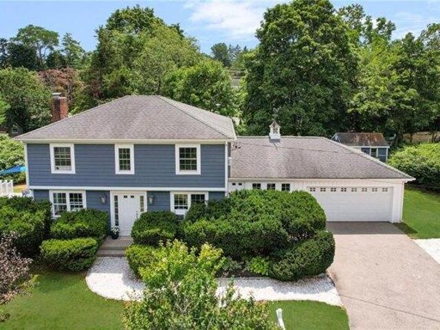 3 bedroom, Barrington RI 02806 105081002