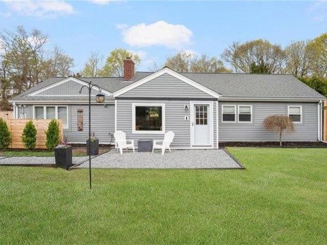 3 bedroom, Barrington RI 02806 LS102635598