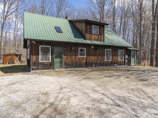 3 bedroom, Bethel ME 04217 102592477