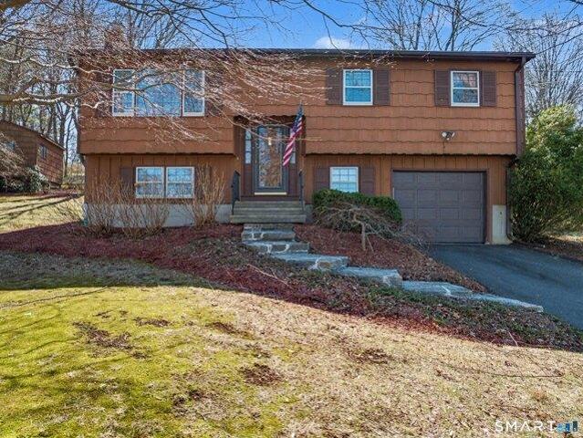 3 bedroom, Bethel CT 06801 LS102761491