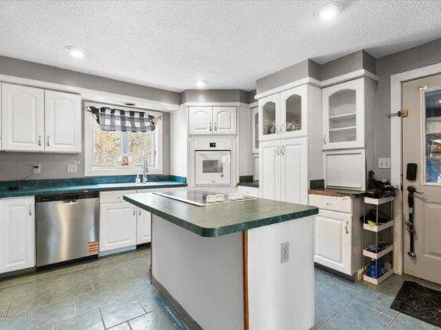 3 bedroom, Bethlehem NH 03574 104758556