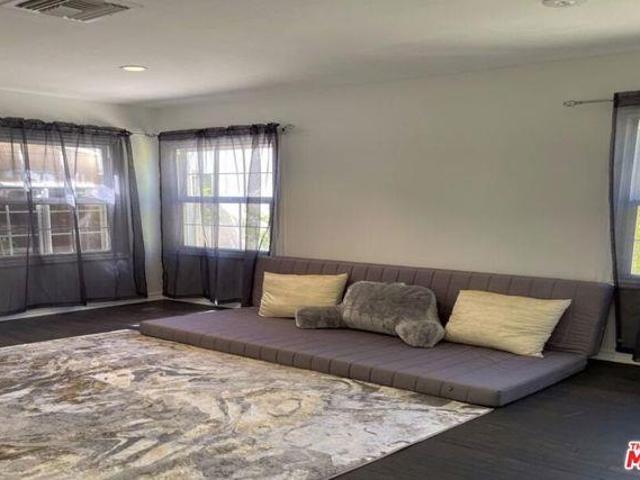3 bedroom, Beverly Hills CA 90211 88178119