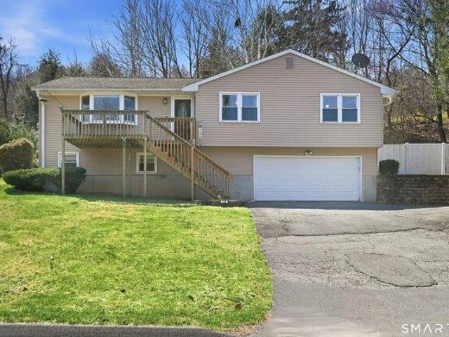 3 bedroom, Beacon Falls CT 06403 LS102727437