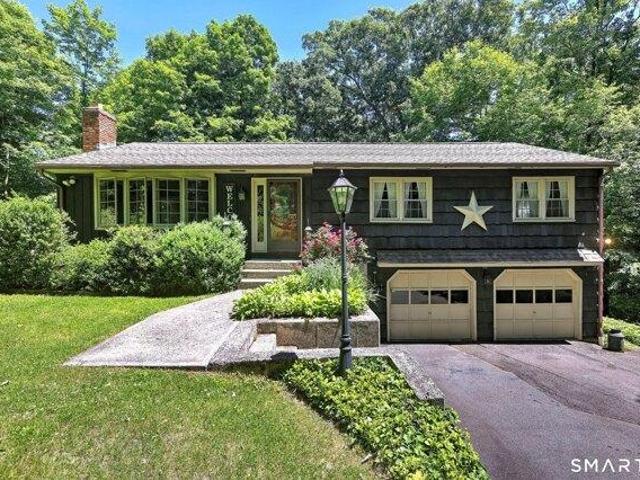 3 bedroom, Beacon Falls CT 06403 104295593