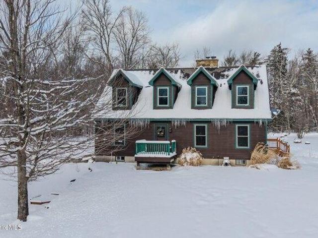 3 bedroom, Becket MA 01223 100861120