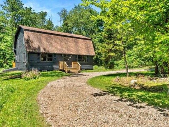 3 bedroom, Becket MA 01223 103224100