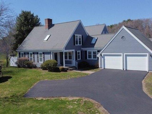 3 bedroom, Bedford MA 01730 LS101705640