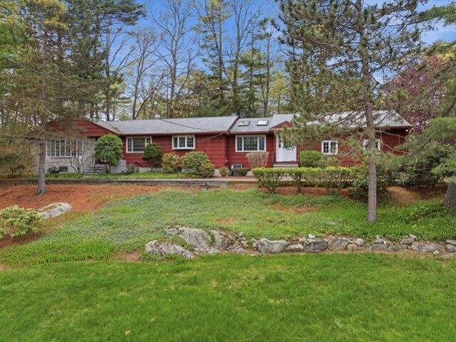 3 bedroom, Bedford MA 01730 LS102859971