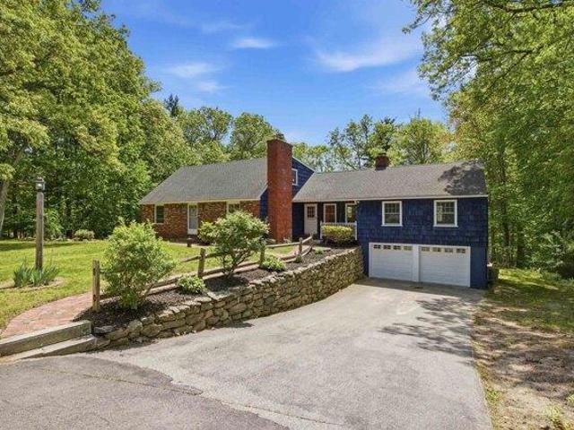 3 bedroom, Bedford NH 03110 104543412