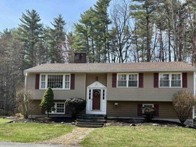 3 bedroom, Bedford NH 03110 LS102670656