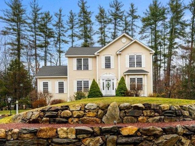 3 bedroom, Bedford NH 03110 LS102670842